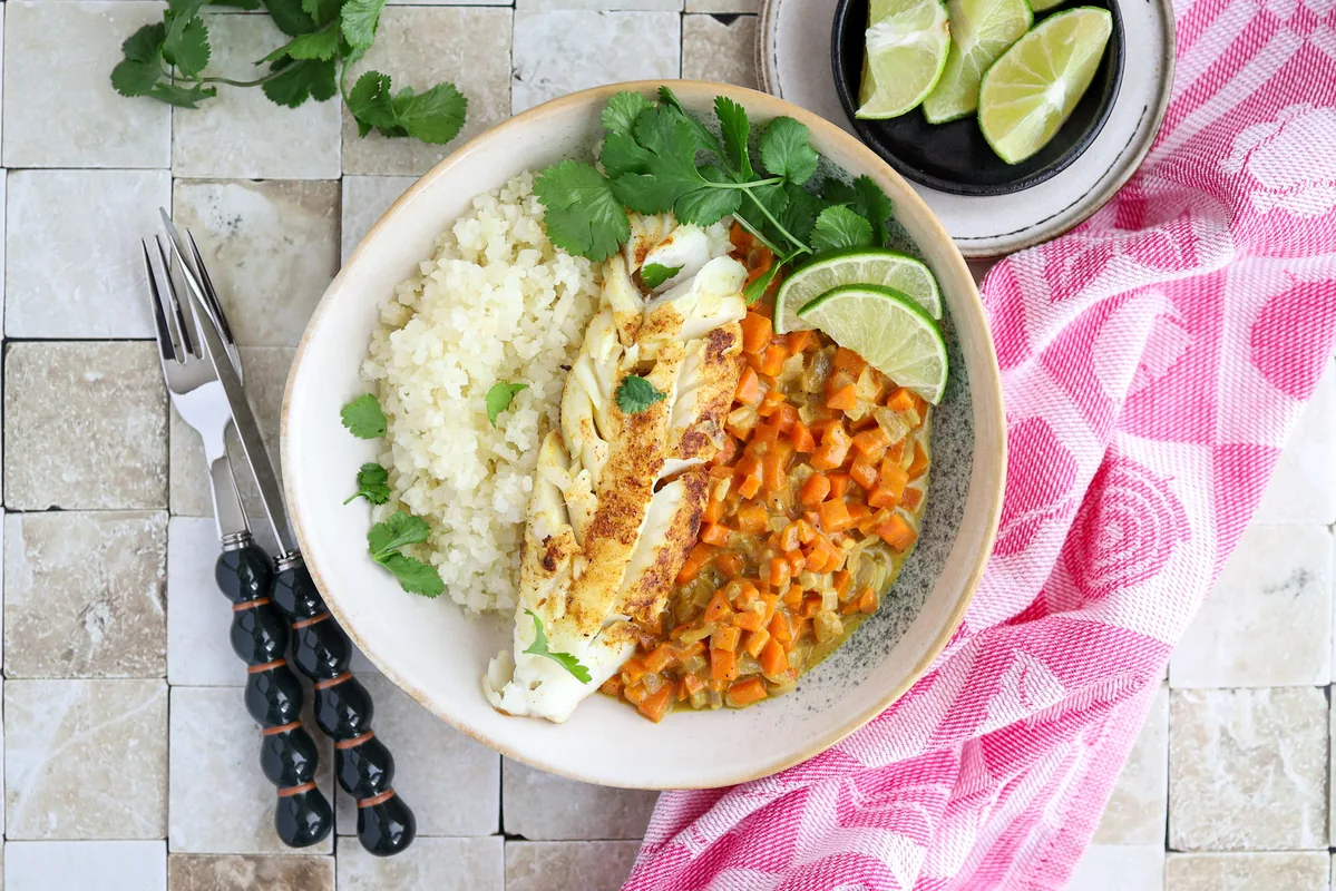 Fish Curry with Carrot | 15 Min, 686 kcal — FitChef